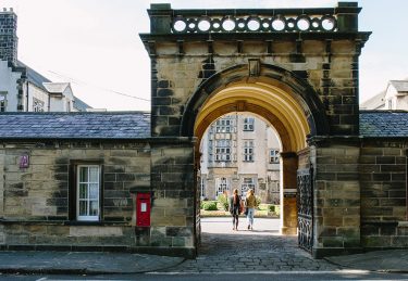 Devonshire Hall Student Accommodation Leeds. Mystudenthalls.com