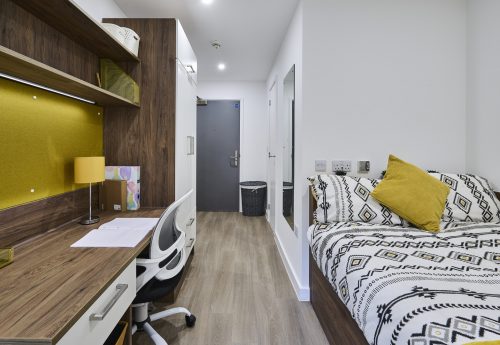 The Oaks Student Accommodation Coventry. Mystudenthalls.com