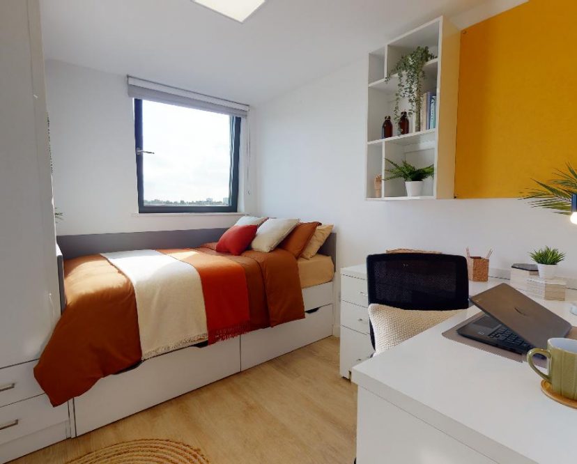iQ Haywood House Student Accommodation London. Mystudenthalls.com